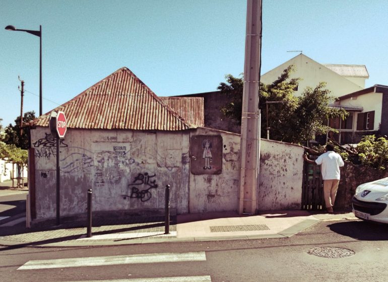 Ti case en tôle | Lense