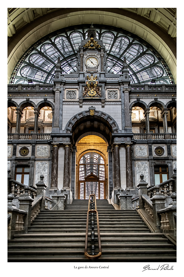 La gare de Anvers-Central | Lense